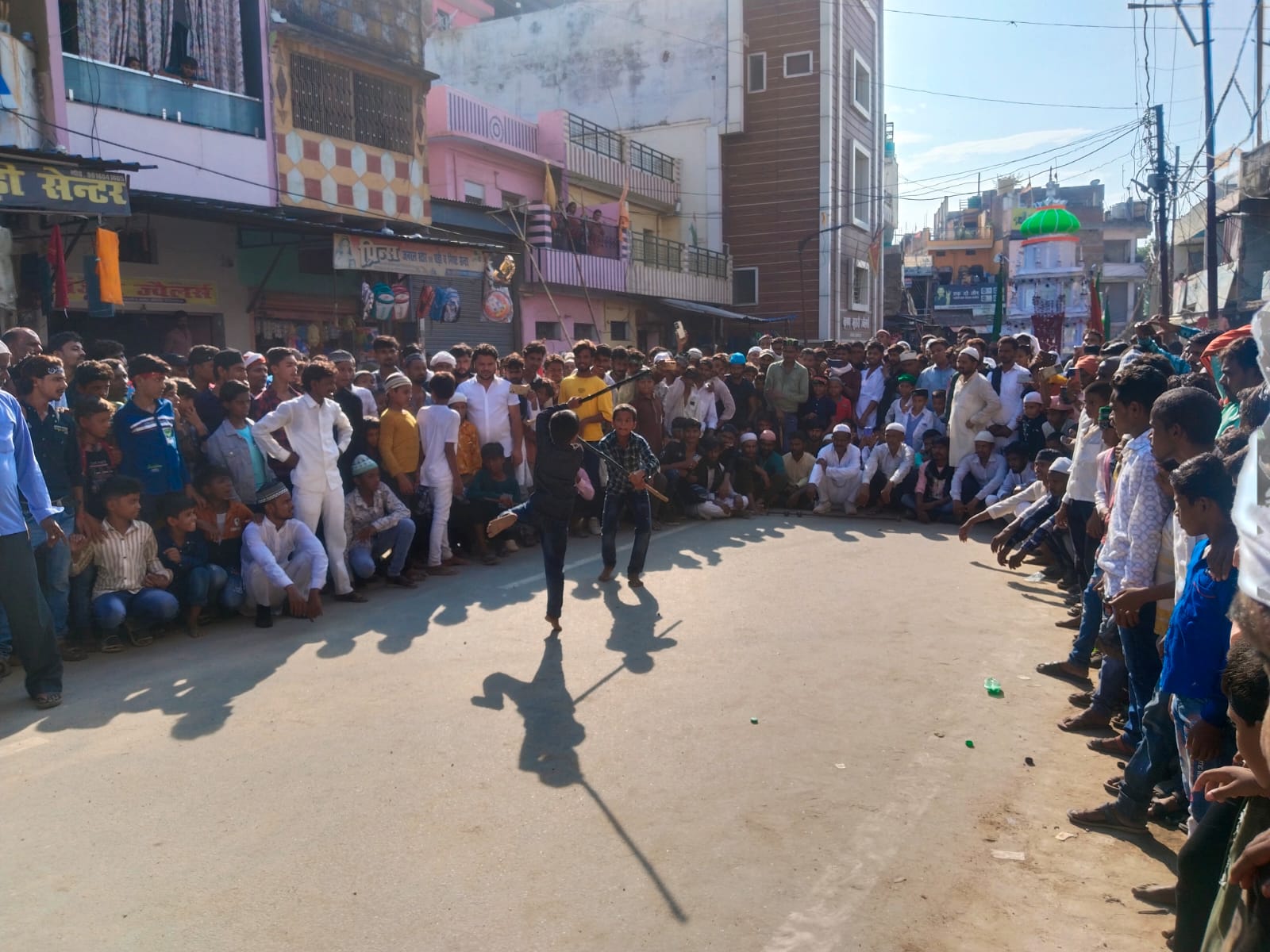 अकीदत के साथ निकला मोहर्रम की दसवीं का जुलूस, तैनात रही पुलिस - The ...